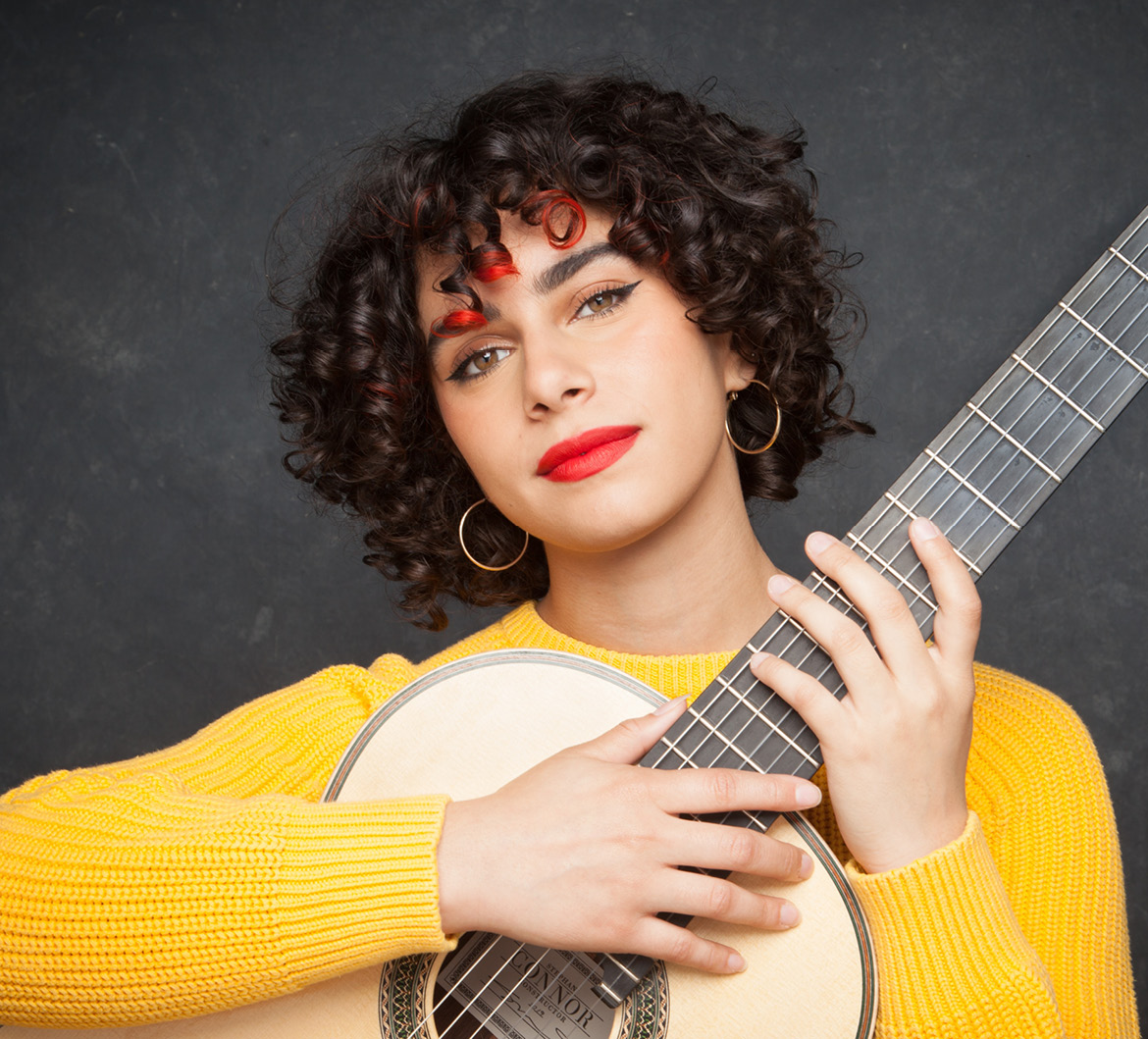 Guitarist Leonela Alejandro | Visit Sarasota County